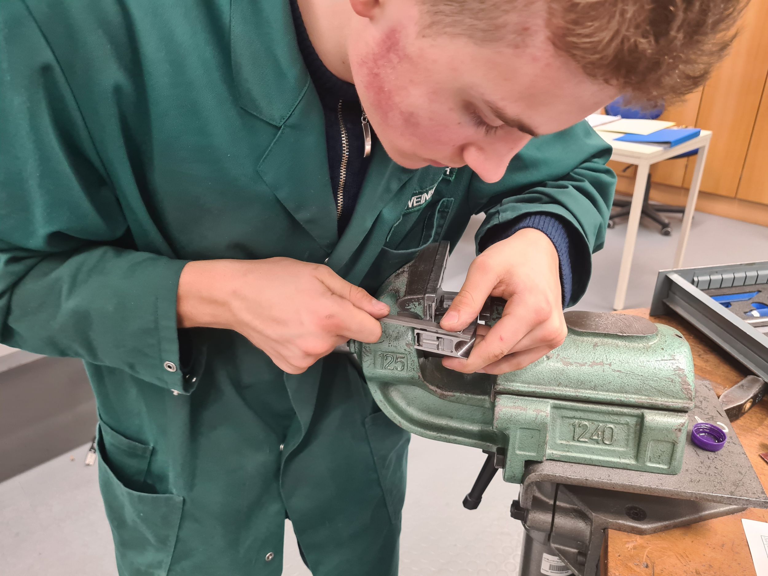 Waffen- & Sicherheitstechnik - HTL Ferlach